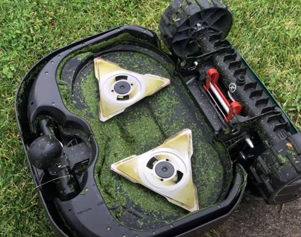 Get your Droid on! Find the Best Robot Lawn Mower [2020]